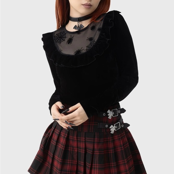 Killstar | Tops | Killstar Here Lies Beetlejuice Long Sleeve Velvet Top ...